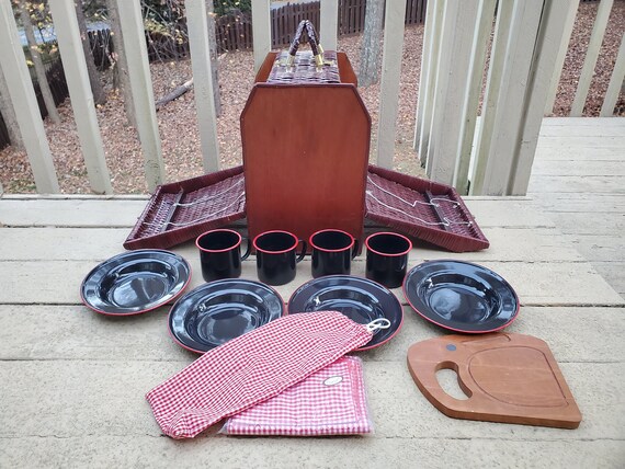 Vintage CGS International Picnic Set Picnic Basket Set - Gem