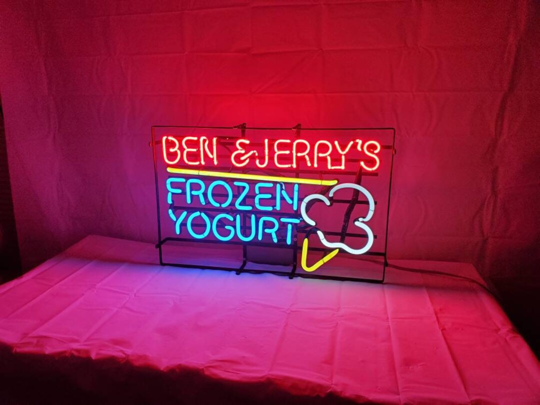 Vintage Ben and Jerry's Frozen Yogurt Ice Cream Neon Sign Ben and Jerry ...