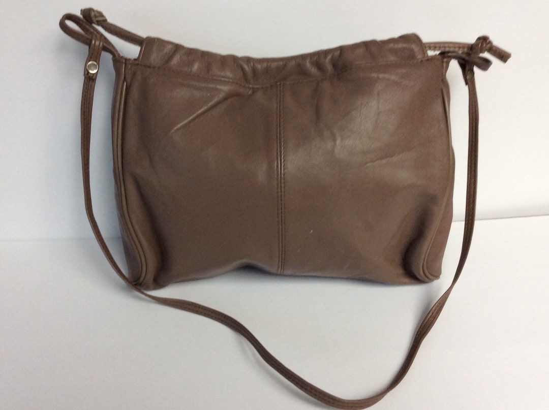 Vintage Leather Shoulder Bag/vintage Drawstring Bag - Etsy