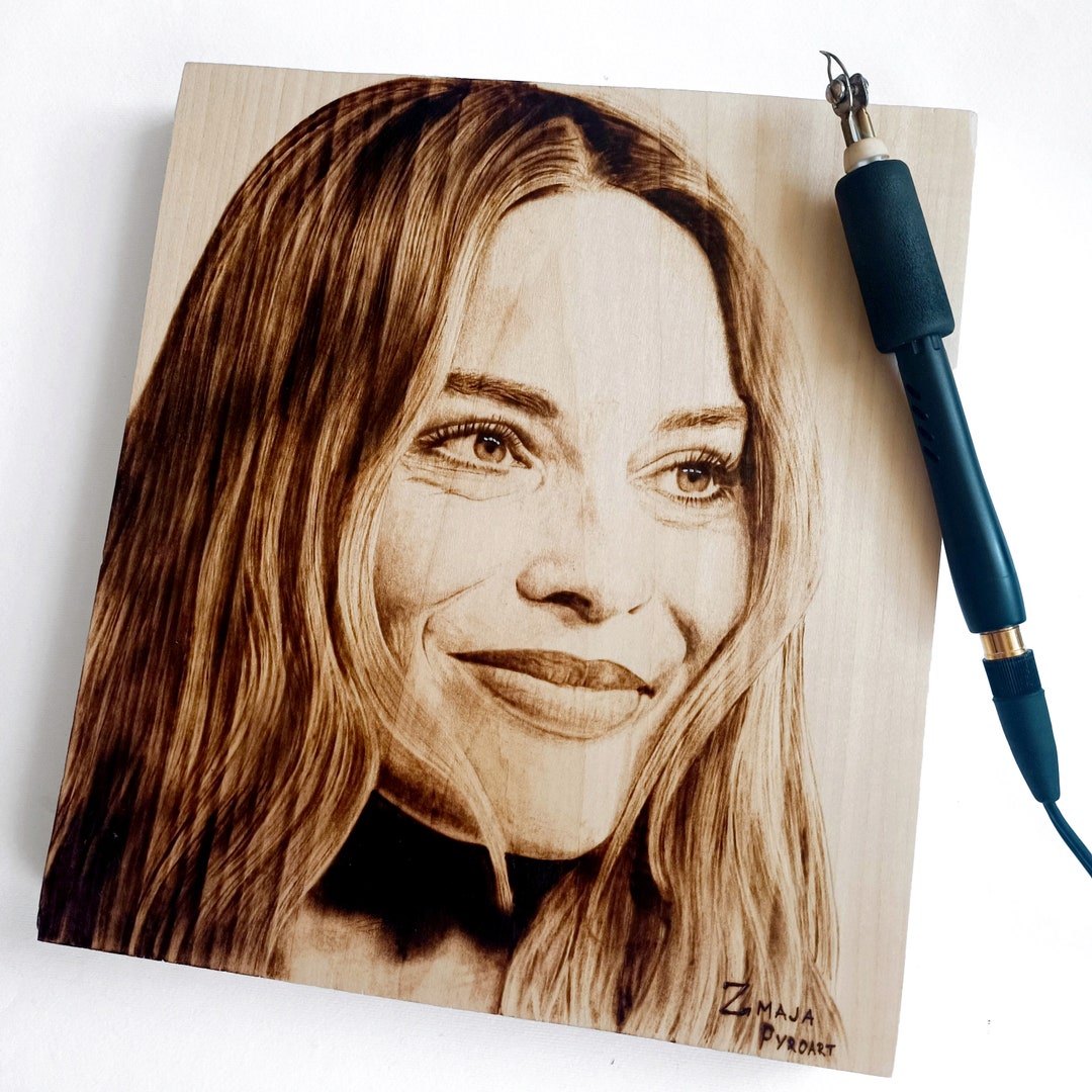 Margot Robbie Pyrography Portrait on Linden Wood Handmade - Etsy