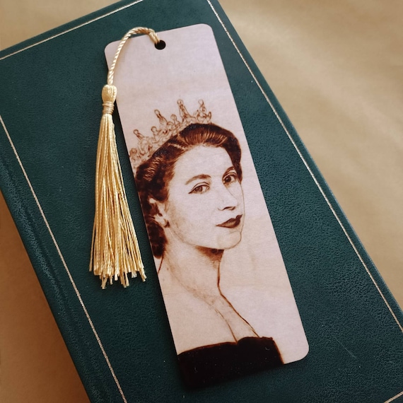 Queen Elizabeth II Wooden Bookmark Queen of England Gift - Etsy