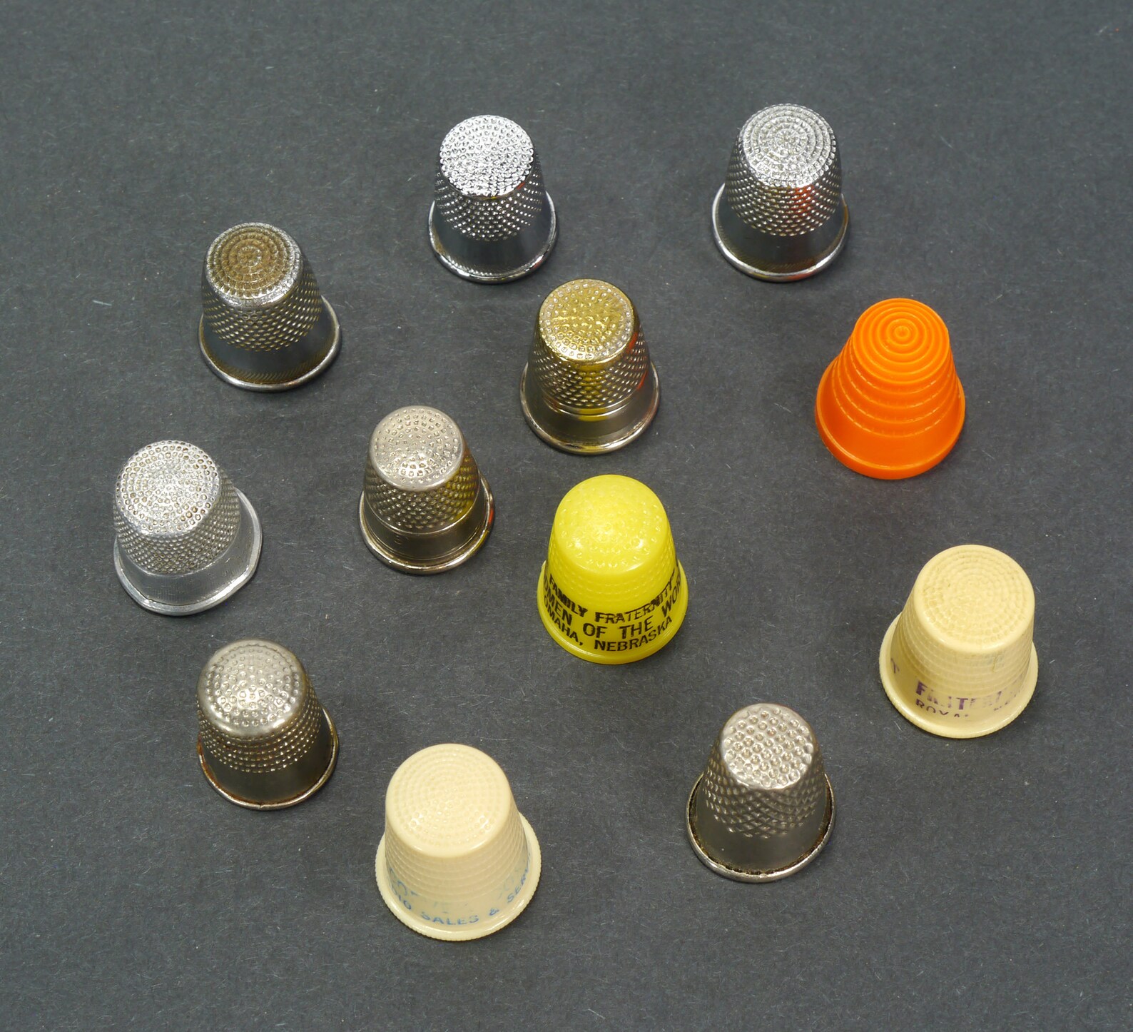 Vintage Lot of 12 Thimbles Advertising Thimbles Souvenir Thimbles ...