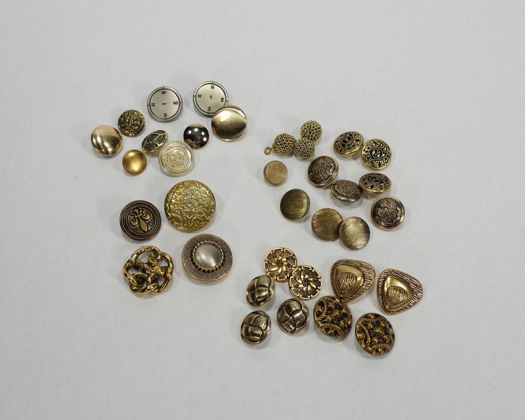 Vintage Gold Tone Finished Button Collection Some Sets & Variety of ...