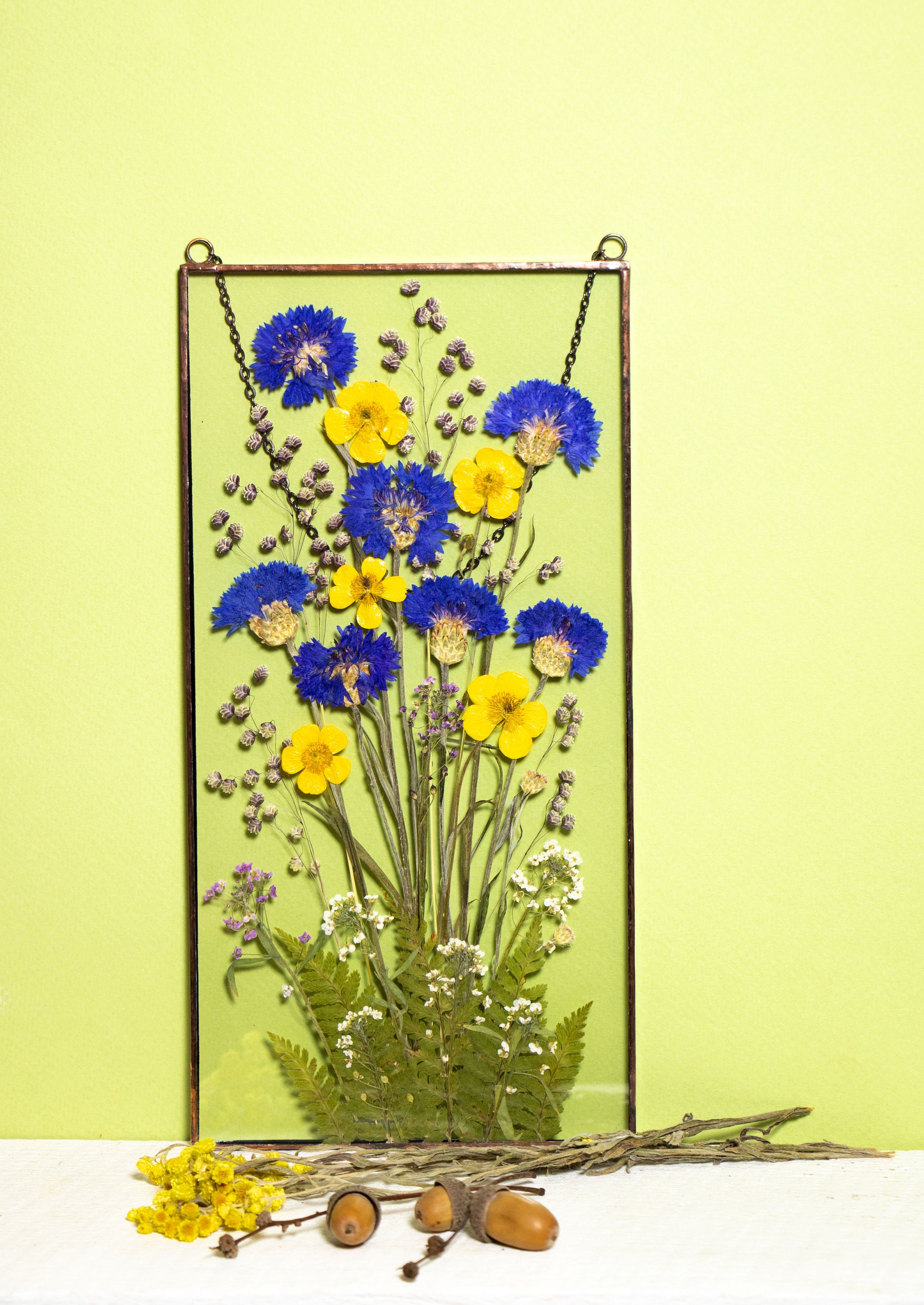 Pressed flower frame Framed pressed flowers Dried flower frame | Etsy