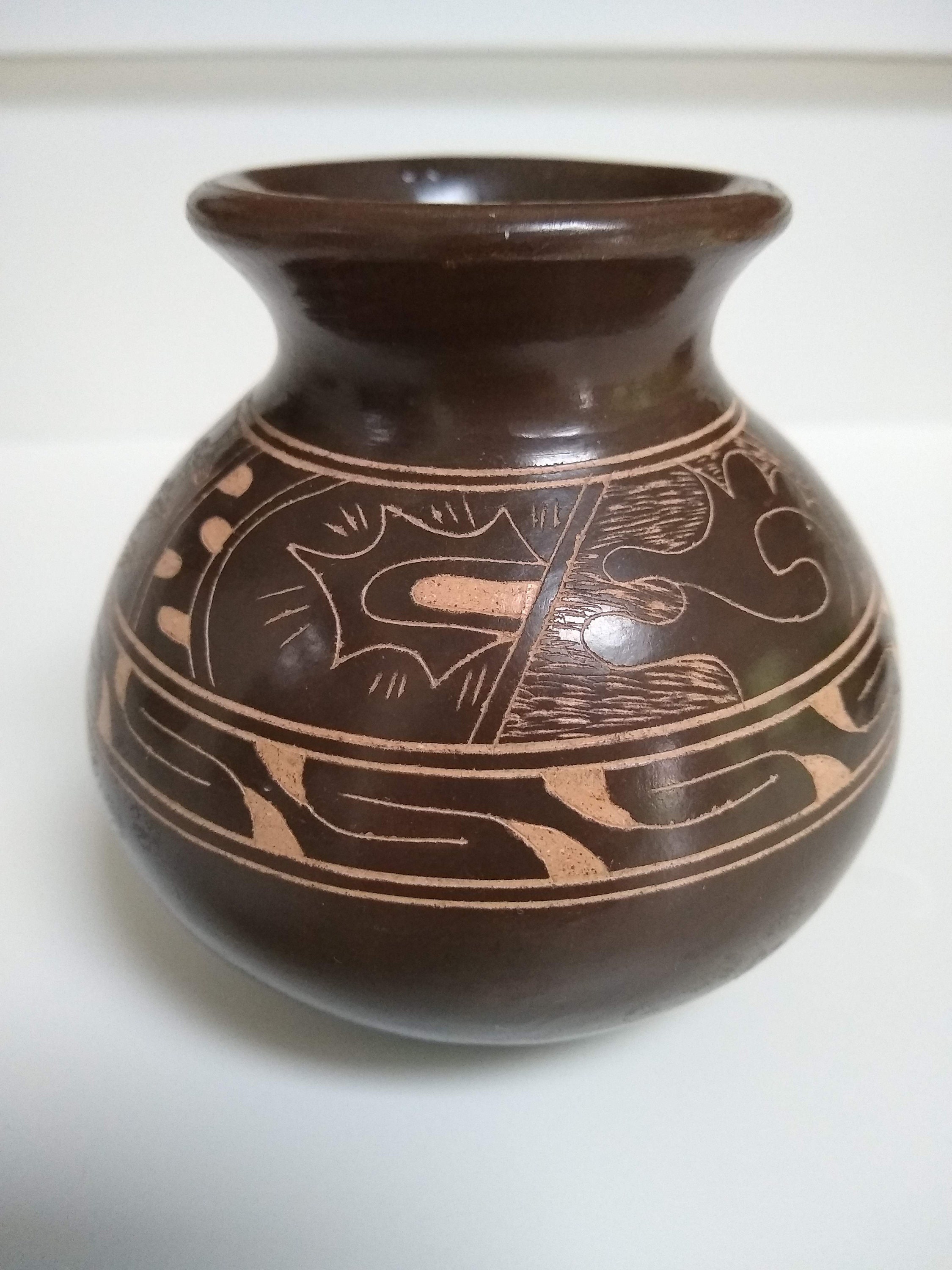 Small Vintage Native American Pot Brown Burnished Glaze and - Etsy