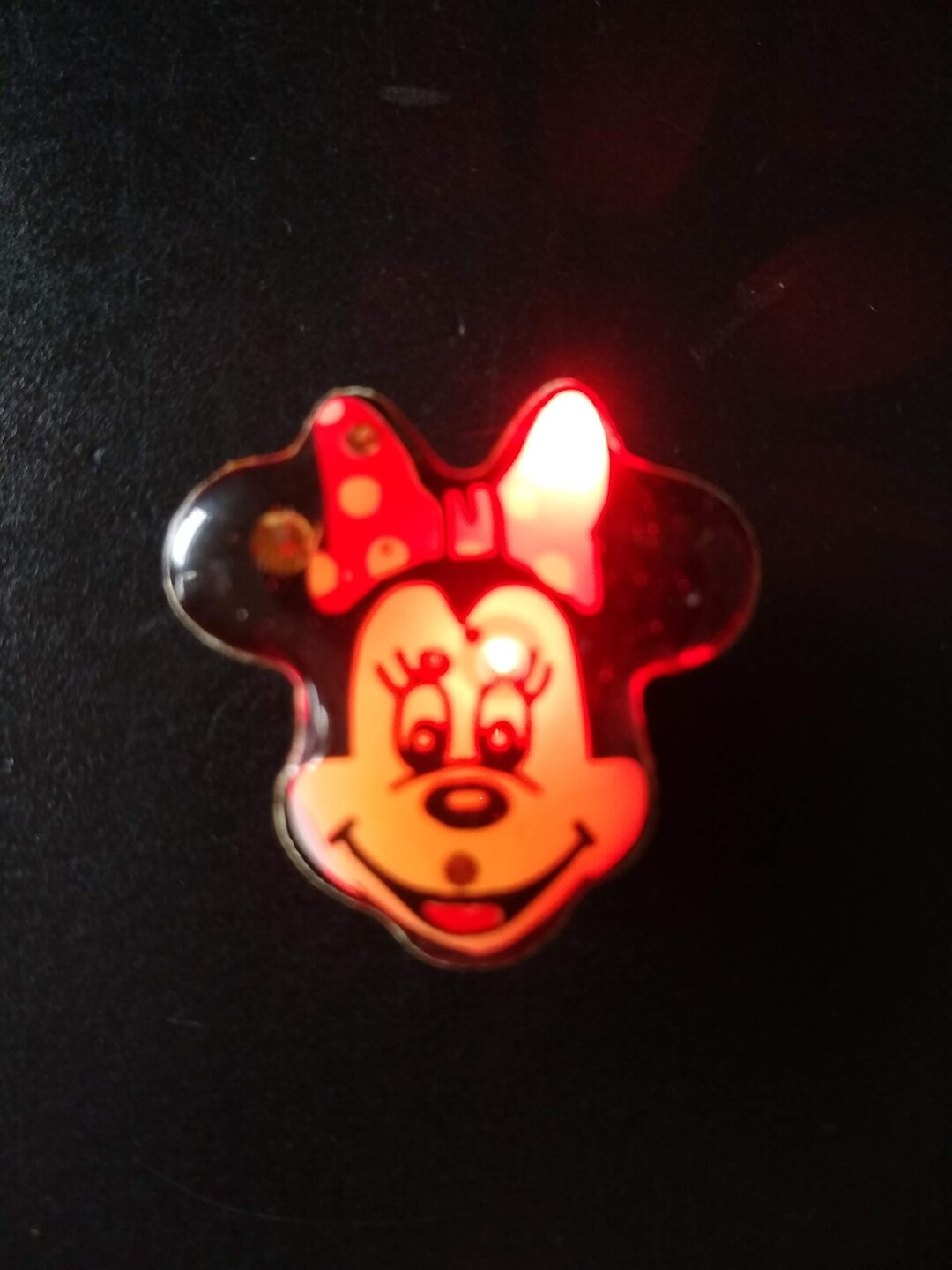 Vintage RARE Flashing Light Minnie Mouse Magnetic Pin/clasp ...