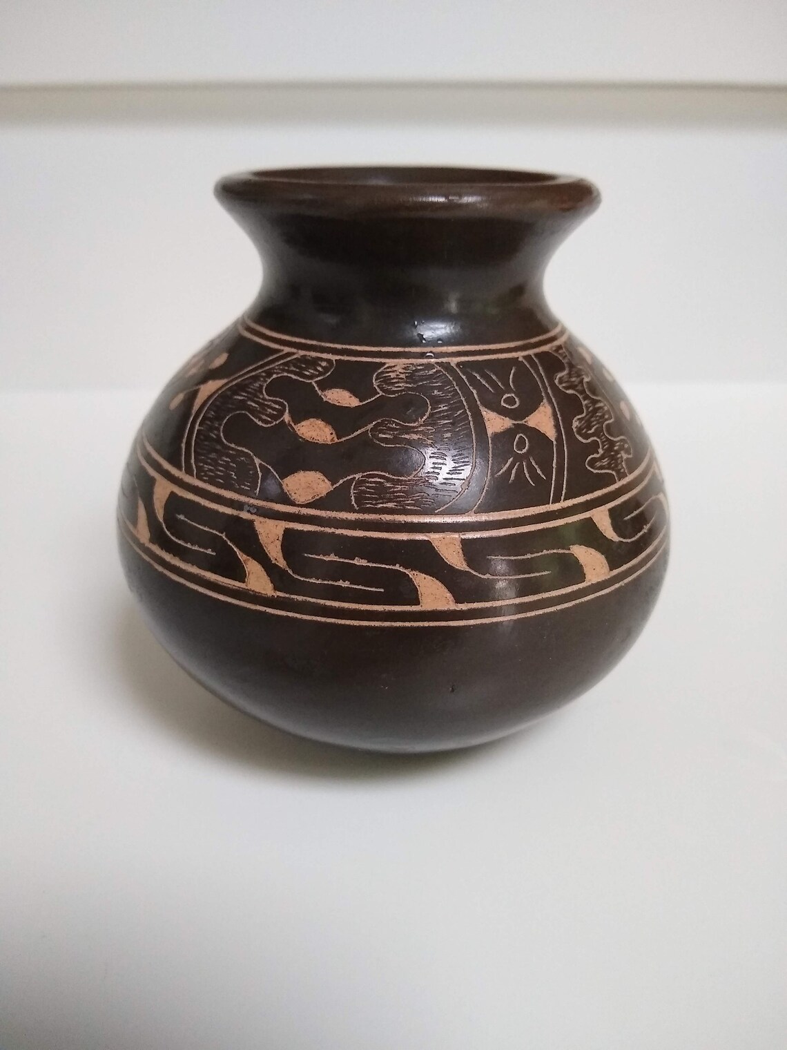 Small Vintage Native American Pot Brown Burnished Glaze and - Etsy