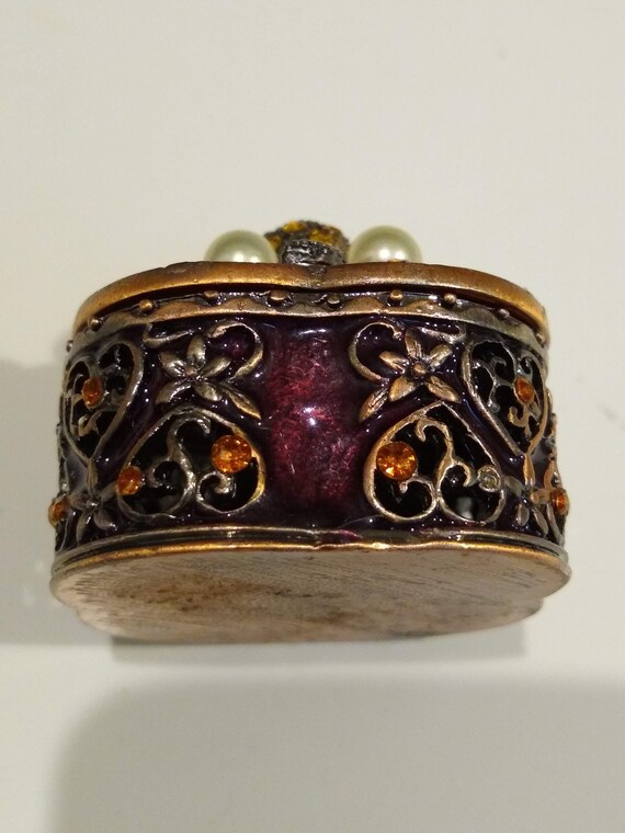 Vintage Enameled Hinged Trinket Box with Magnetic Clo… - Gem