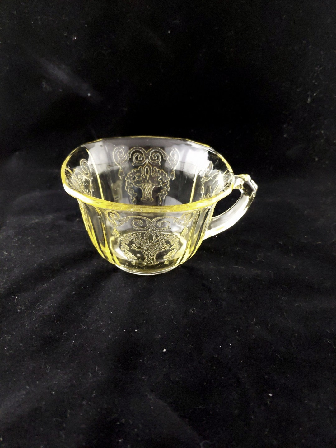 Federal Glass Madrid Pattern; Yellow Depression Glass Square Cup ...