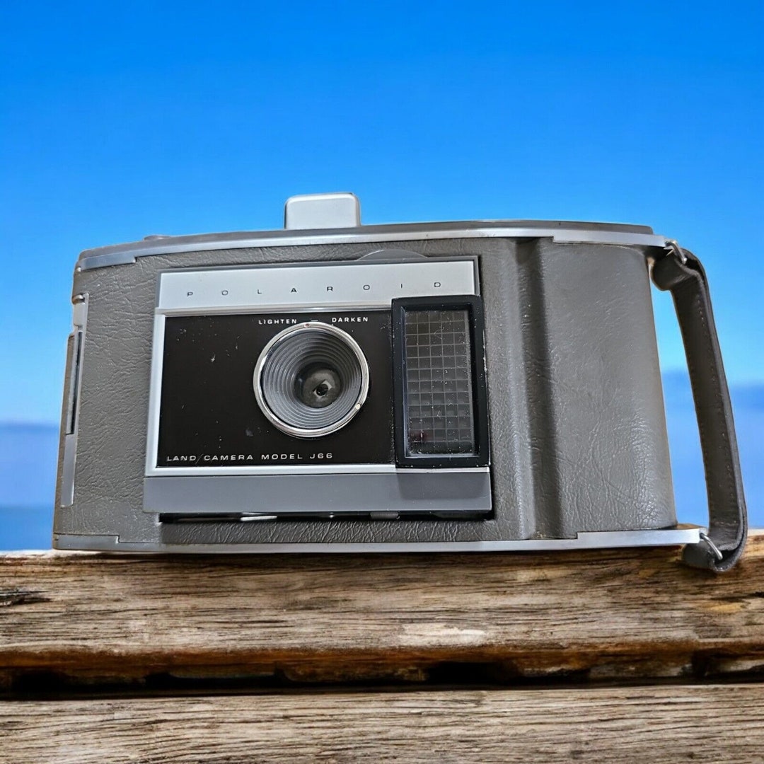 Vintage Polaroid Land Camera, Model J66, Folding Design, F2602 ...