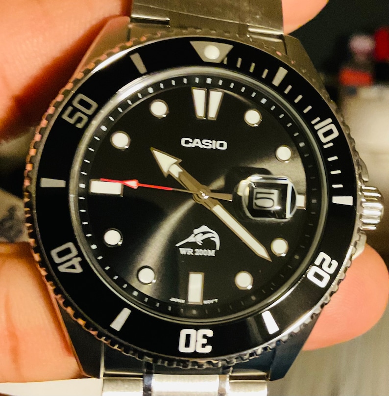 Casio MDV106-1AV, Duro, Custom Magnifier Window, S/steel Watch, 200 ...