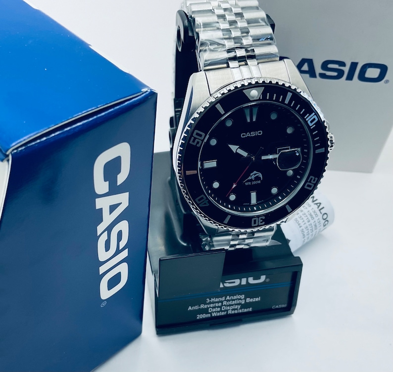 Casio MDV106-1AV, Duro, Custom Magnifier Window, S/steel Watch, 200 ...