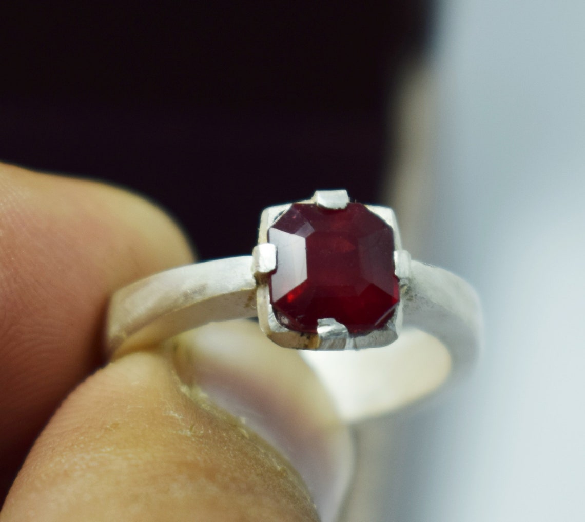 Rubin Ring Taube Blut rot Rubin Stein Womens Rubin Edelstein Ringe ...