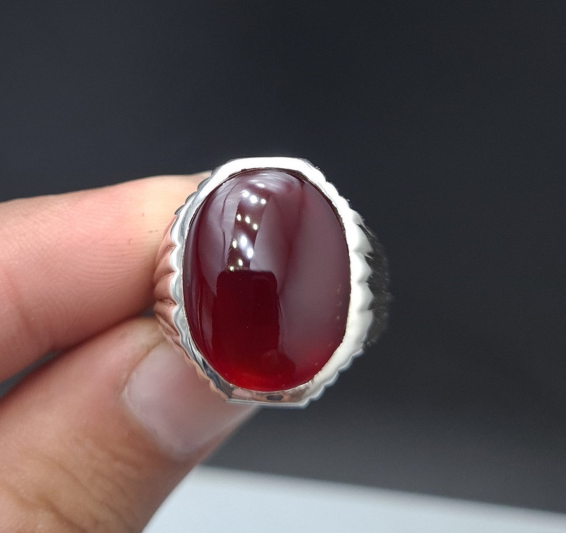Mens Yemeni Aqeeq Ring Red Shifat Al Abad Yamni Aqeeq Ring for Men ...