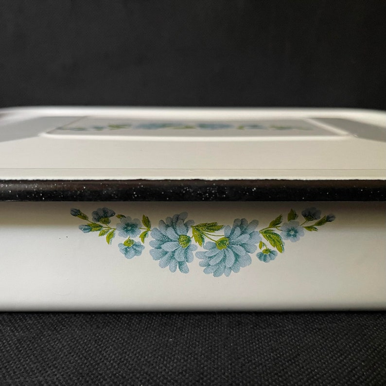 Enamel Box Vintage White Enamel Container With Lid Retro Kitchen ...