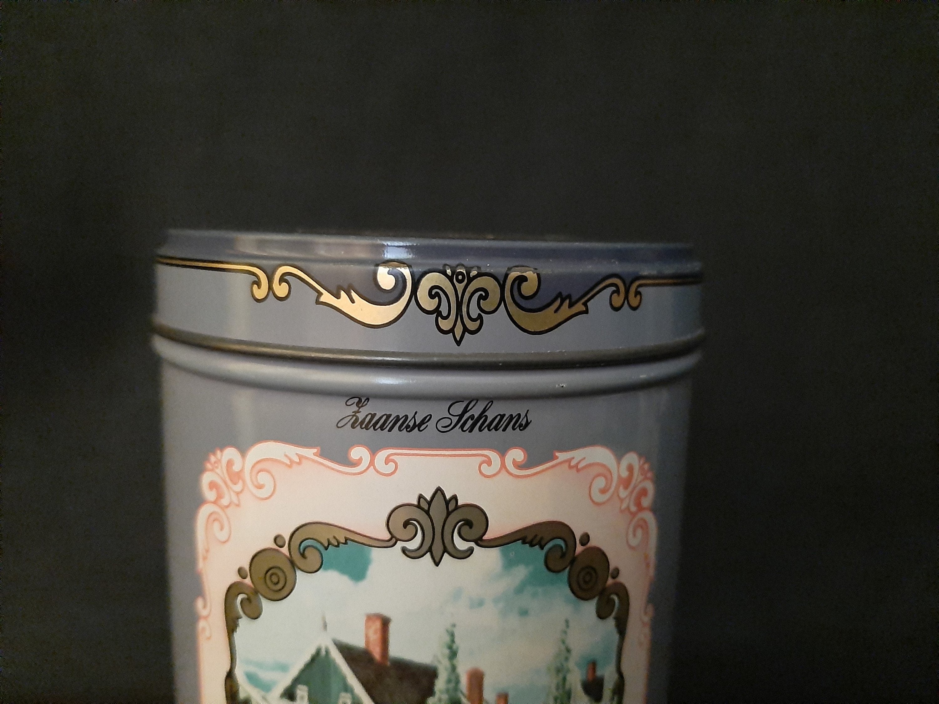 Vintage Tin With Dutch Images Vintage Bicuit Tin Decorative Tin Box ...