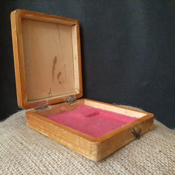Antique Wooden Box - Etsy