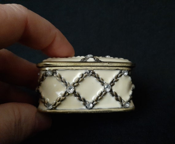 Enameled cloisonne small box Vintage trinket box Porc… - Gem