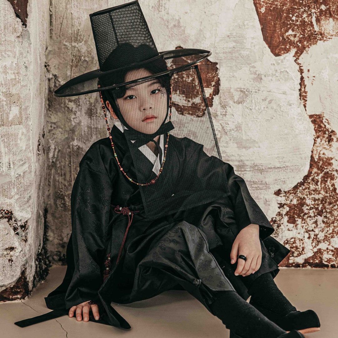 Korean Ghost Costume 저승사자 Black, Korean Grim Reaper, 110y/o, Boy Hanbok ...