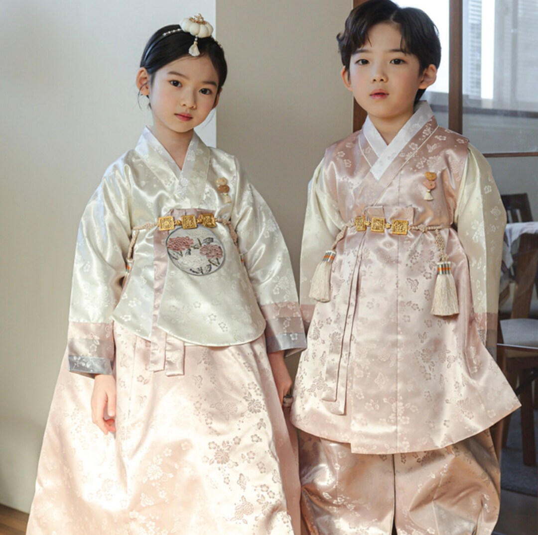 10015y/o, Yunjae Ivory B.pink Hanbok, Girl Hanbok, Dol, Baek-il, Hanbok ...