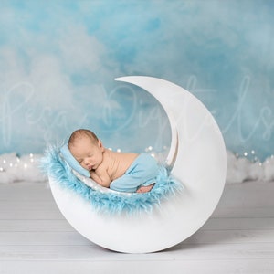 Newborn Digital Backdrop, White Moon With Blue Background, Natural ...