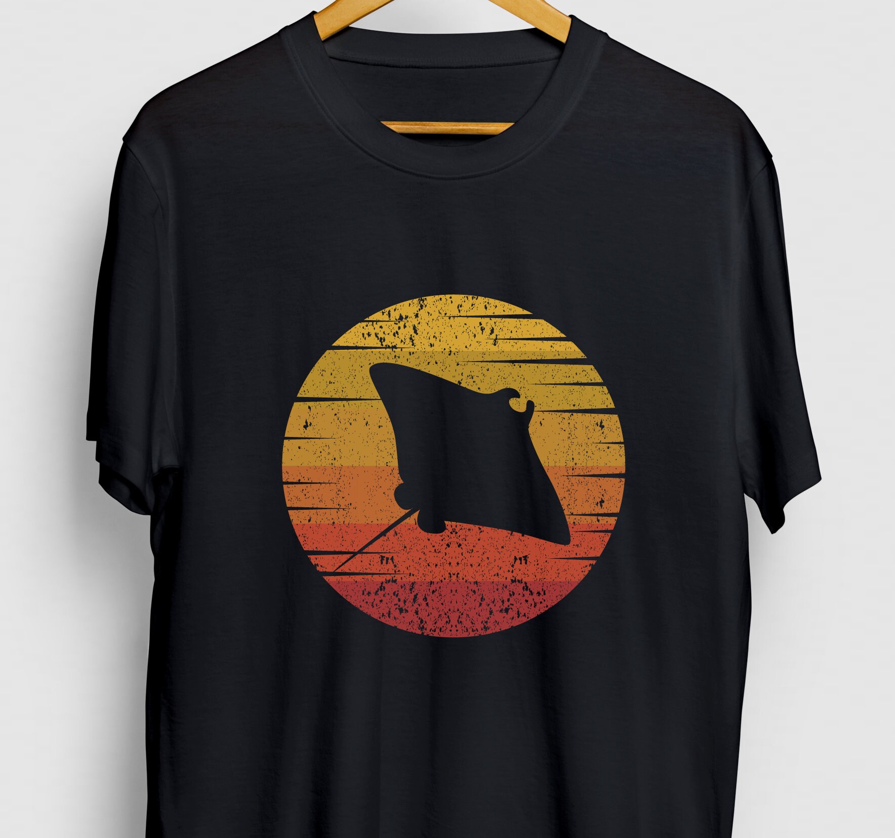 Manta Ray Sunset Manta Ray Gift, Funny Ocean Shirt, Funny Scuba Diving ...