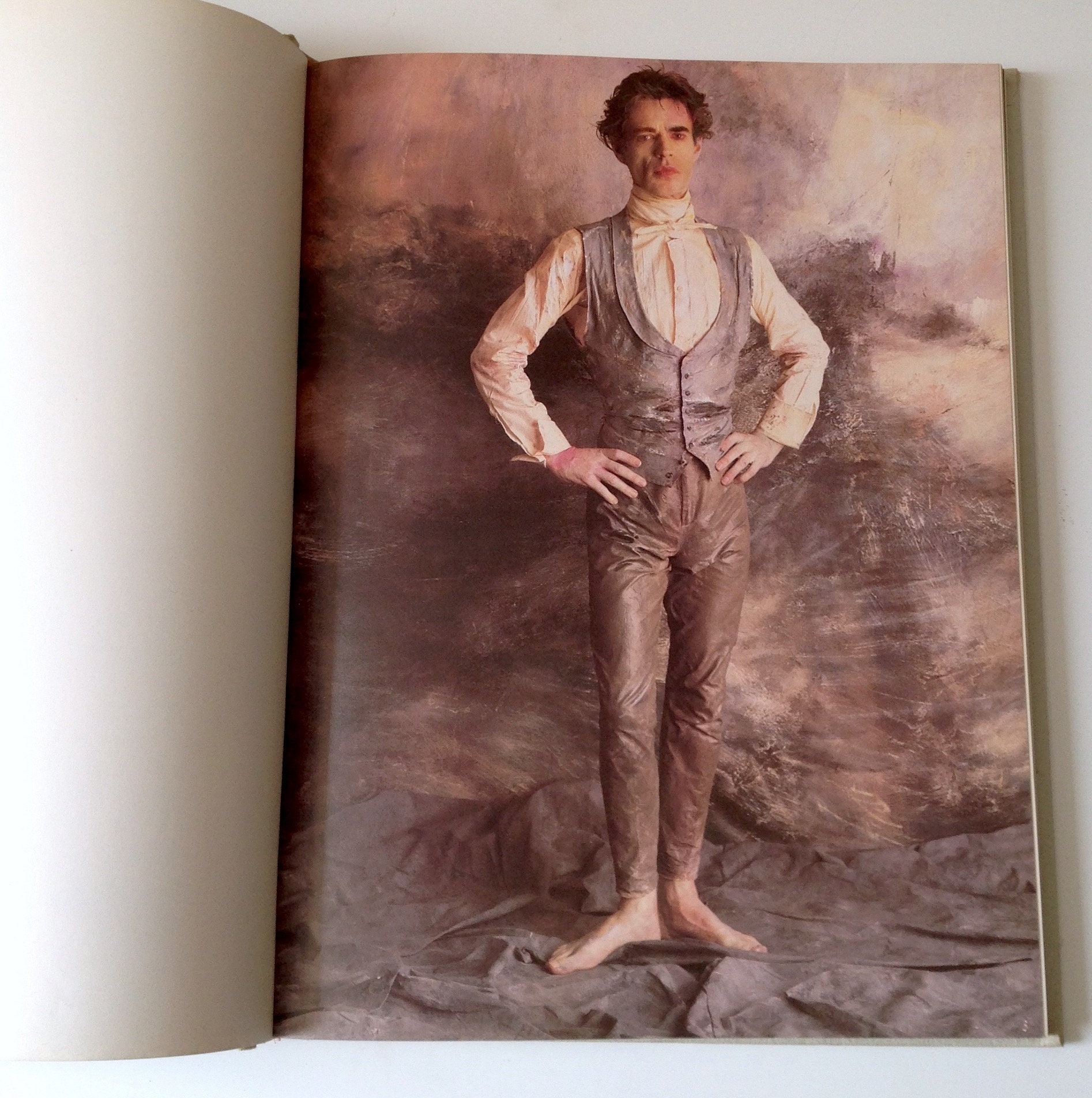 Visual Aid Annie Leibovitz, Robert Mapplethorpe, Warhol, David Bailey ...