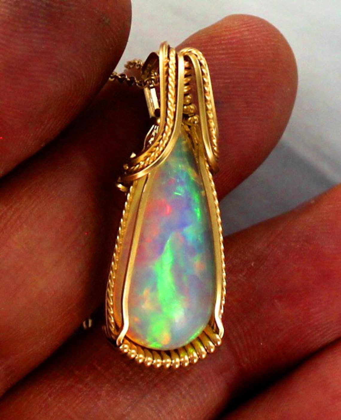 Genuine Opal Pendant 10 Carats Burns Red and Green Fire - Etsy