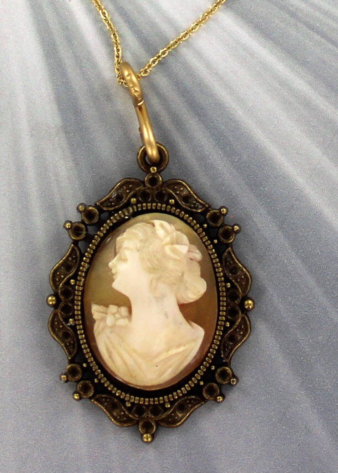 Vintage Antique Shell Cameo Pendant - Carved in Italy - Bronze - Cameo ...