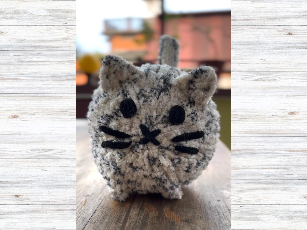 Knit Therapy Kitty Pattern: Easy Loaf Cat Plushie (PDF Pattern) - Etsy UK