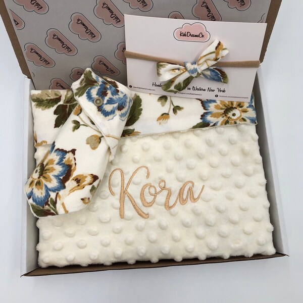 Personalized Baby Gifts - 60+ Gift Ideas for 2025