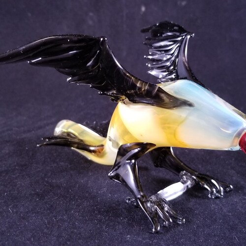 Hand Blown Glass Dragon Head Pipe. - Etsy