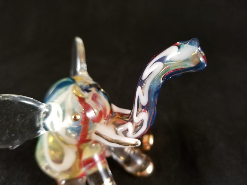 Hand Blown Glass Sitting Elephant Pipe. - Etsy