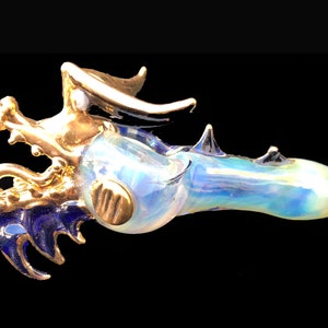 Hand Blown Glass Dragon Head Pipe. - Etsy