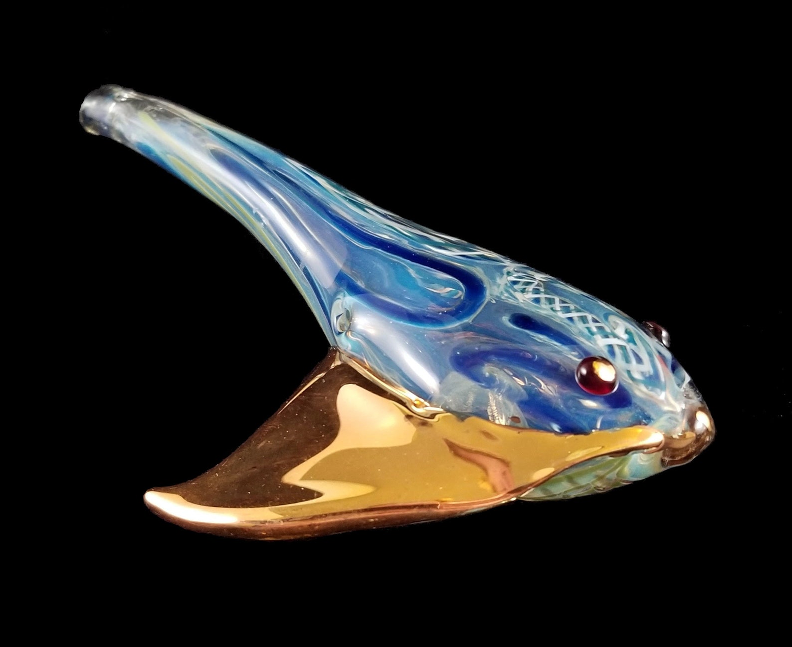 Hand Blown Glass Stingray Pipe. - Etsy