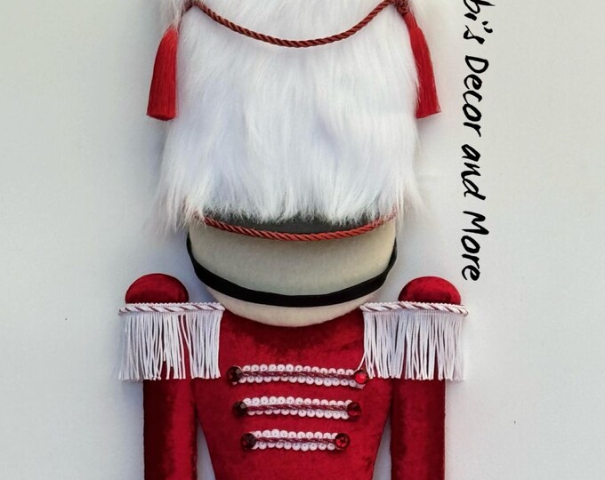 Nutcracker Wreath Attachment, Windsor Wreath Attachment, Wreath ...