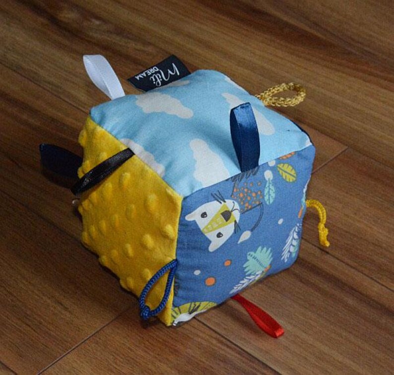 Sensory Cube / Baby Sensory Cube / Senses Cube - Etsy