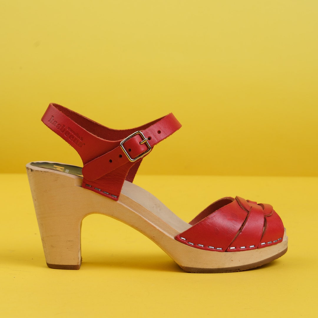 Y2K Strappy Leather Red Sandal Clogs Vintage70s-style Vintage Summer ...