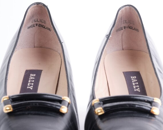 2000s Bally block kitten heel court shoes. Y2K Bally … - Gem