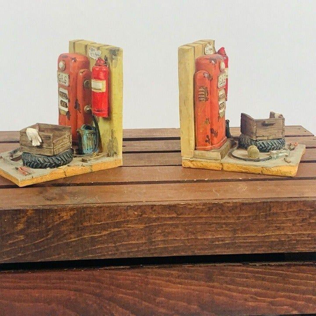 Rustic Station Gas Pump W/ Fire Hydrant Bookends - Etsy