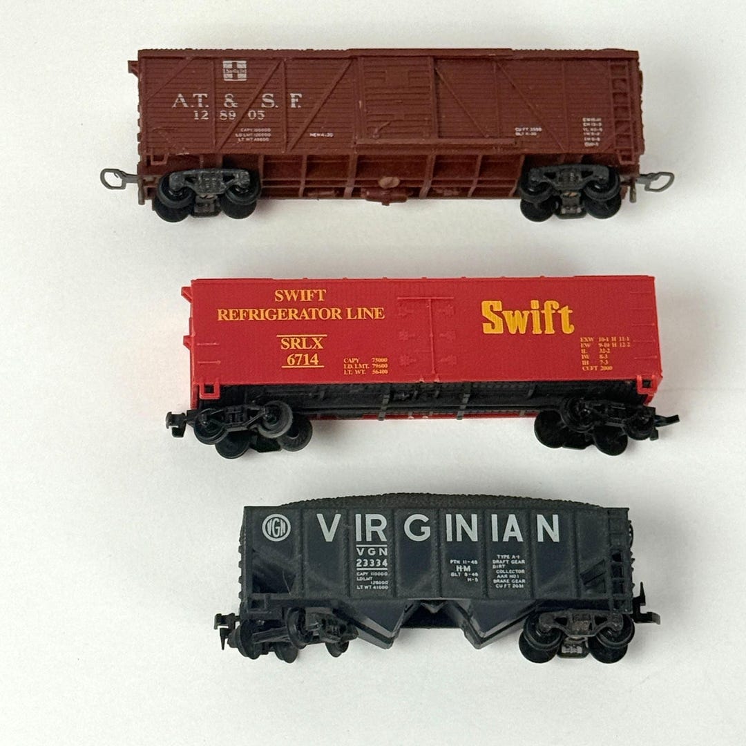 Vintage HO Scale Train Cars Lot Swift Virginian ATSF Railcars ...
