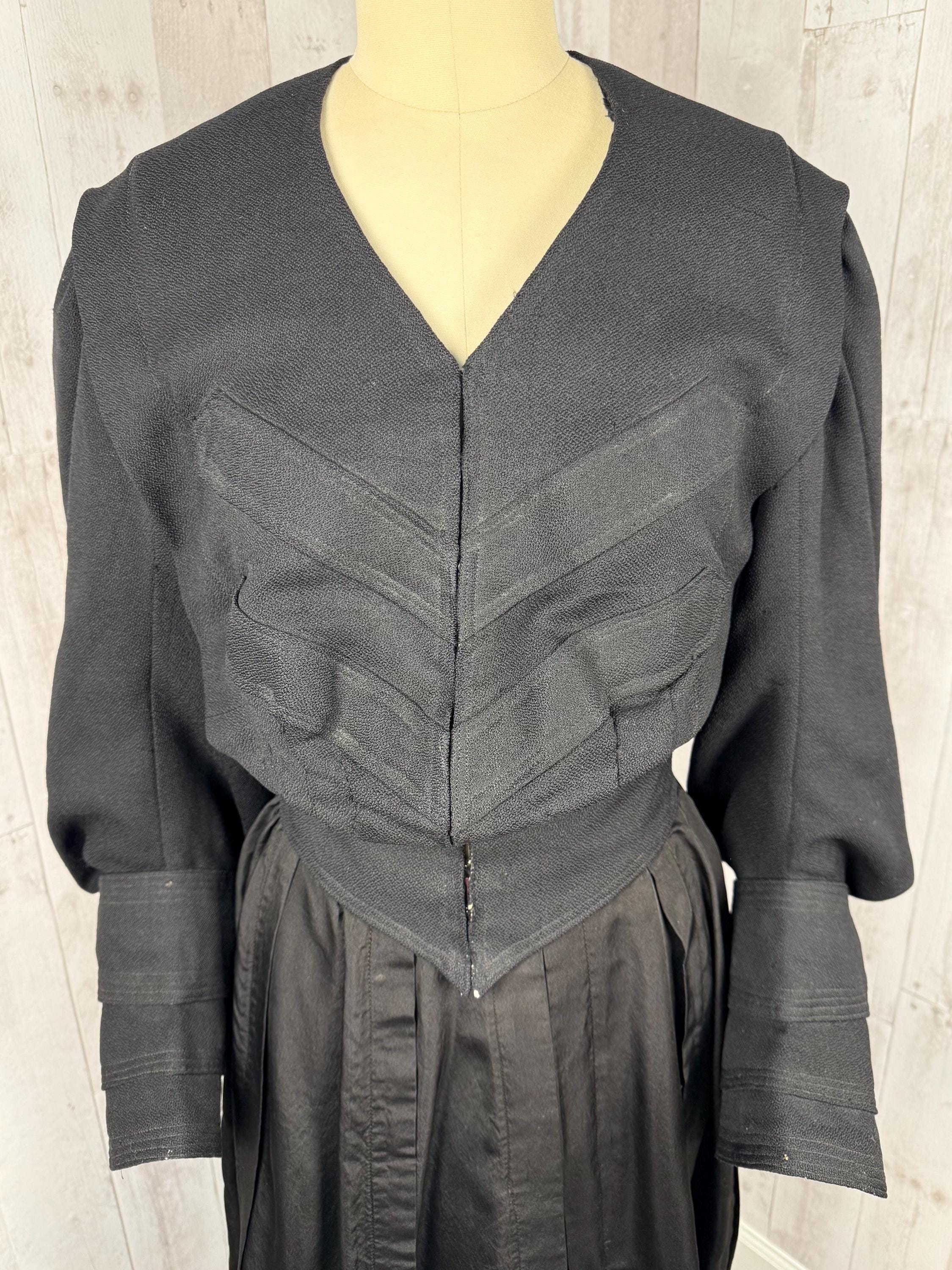 1800s Victorian Edwardian Inky Black Wool Pigeon Bust Corset Jacket ...