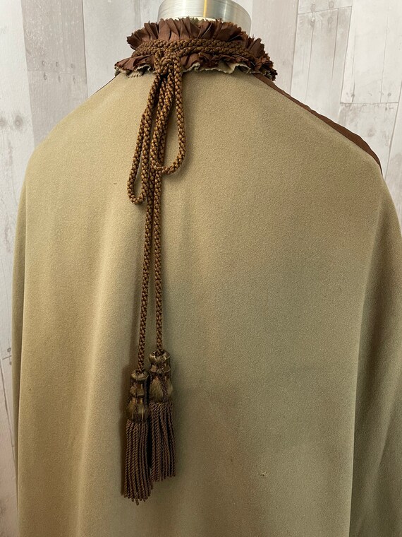 1900s Antique Cape/Cloak EDWARDIAN Wool Caplet Taupe … - Gem