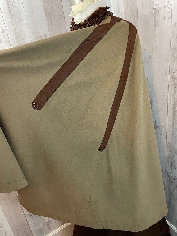 1900s Antique Cape/Cloak EDWARDIAN Wool Caplet Taupe … - Gem