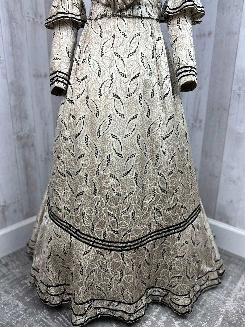 1890s~1900s Edwardian Gown 2PC Gibson Girl Dress Silk Brocade Gold ...
