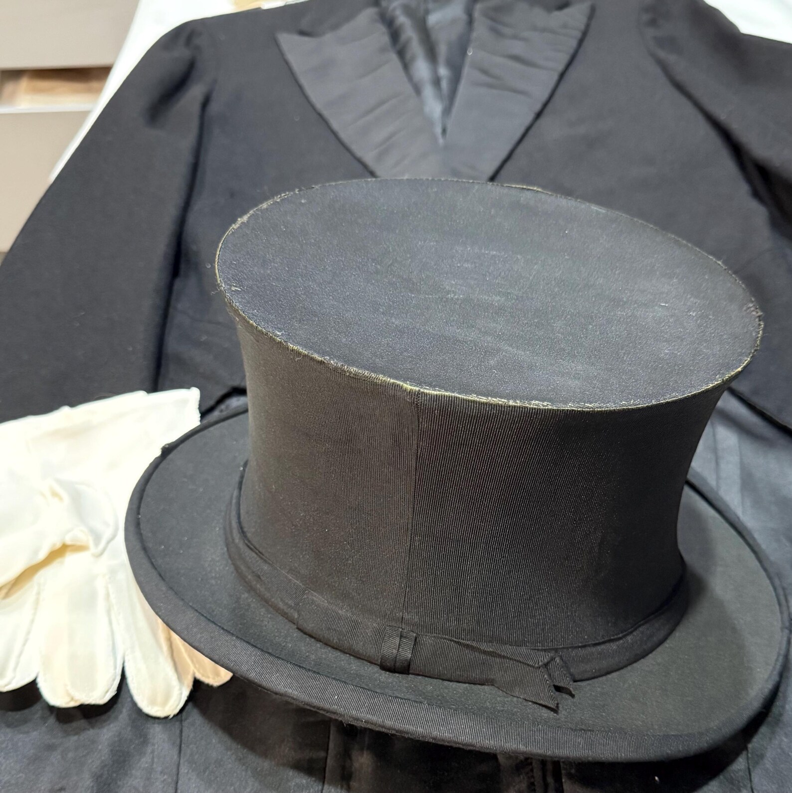 1900s Edwardian Collapsible TOP HAT Inky Black Wool Unisex 8” Opening ...