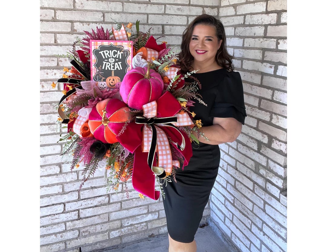 Pink Halloween Wreath: Handmade Pumpkins & Designer Ribbon - Etsy