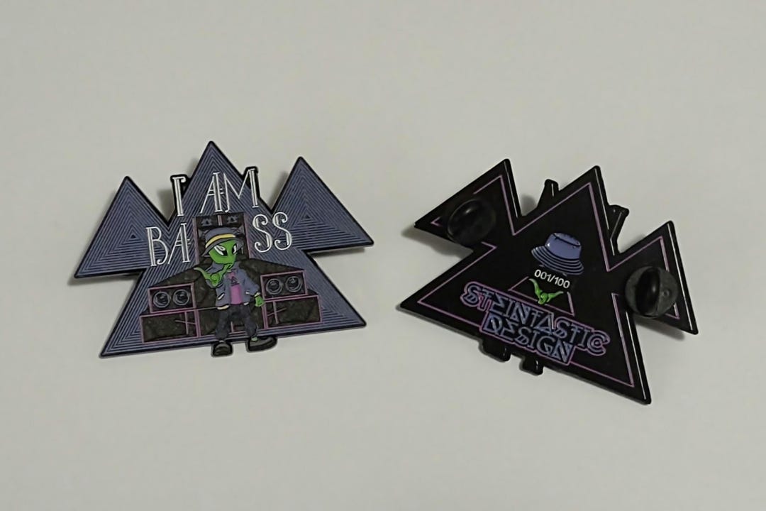 Lsdreamer - I Am Bass Pin + Sticker - Etsy