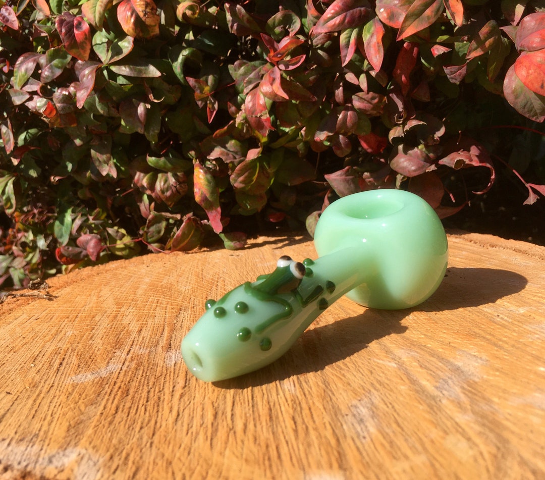 4-inch Handcrafted Green Frog Jade Glass Tobacco Smoking Pipe - Etsy