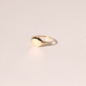 Solid 14k Gold Signet Pinky Ring Women - Etsy